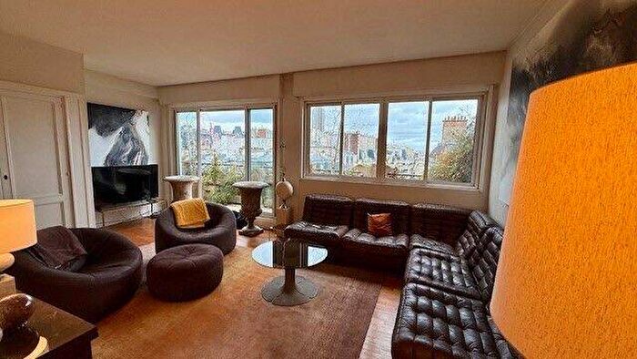 Appartement à louer - Ternes-Maillot, Paris ème arrondissement - 4 pièces - 3 chambres