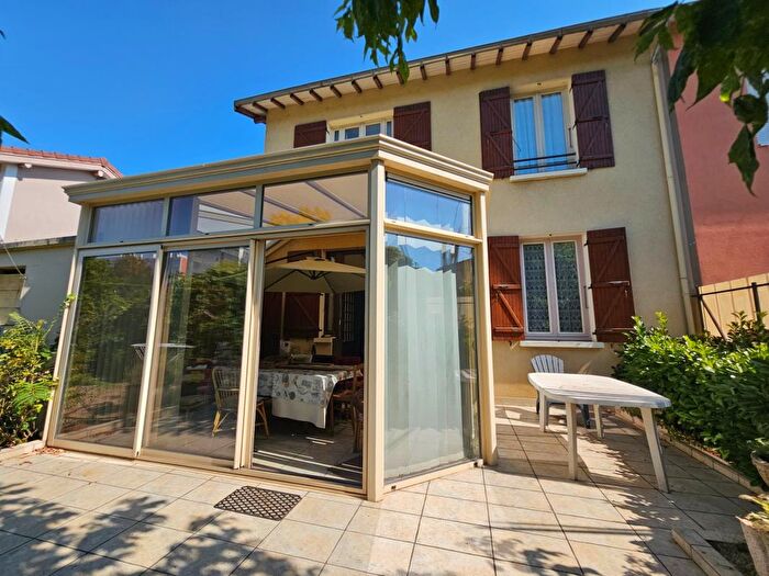Bourg-en-Bresse, Grande Reyssouze, Grand Challes : Maison 5 pièces à vendre