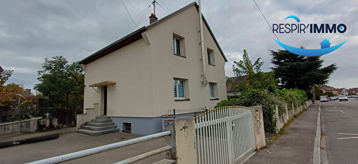 Maison à vendre - Mulhouse - 7 pièces - 4 chambres