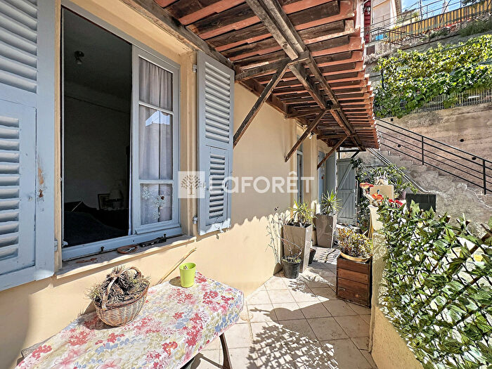 Appartement 4 pièces à Nice, Madeleine, à vendre