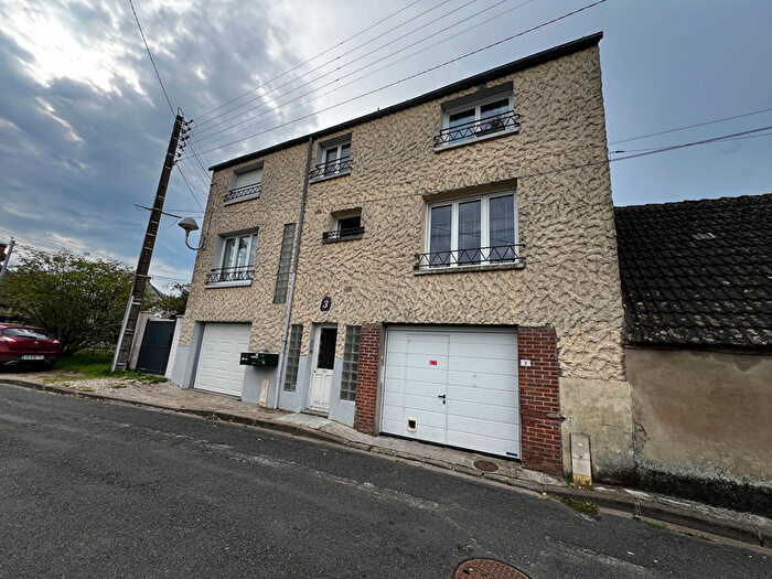 Appartement à vendre - Saint-Denis-de-lHôtel - 3 pièces - 2 chambres