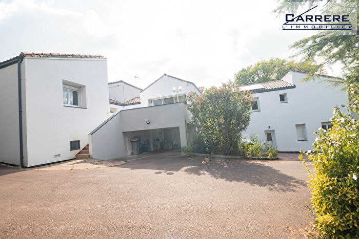 Maison à vendre - Carignan-de-Bordeaux - 7 pièces - 5 chambres