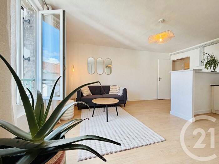 Limoges, Centre-ville, Hôtel de Ville, Emailleurs - Appartement 2 pièces à vendre