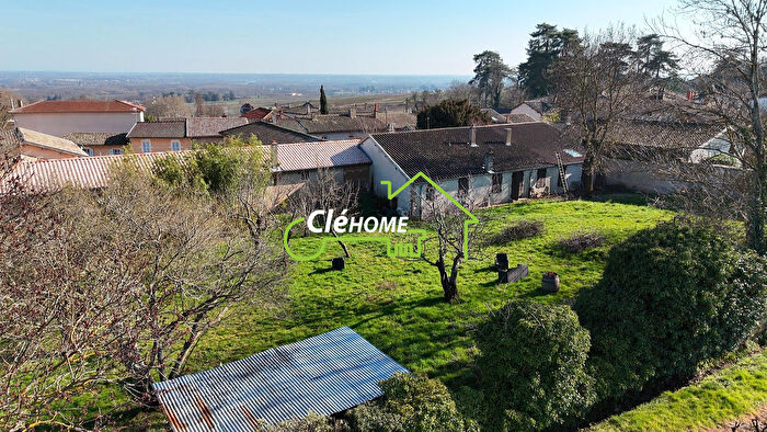 Maison à vendre - Romanèche-Thorins - 6 pièces - 3 chambres