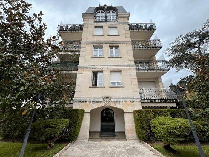 Appartement à louer - Le Parc, Saint-Maur-des-Fossés - 2 pièces - 1 chambre