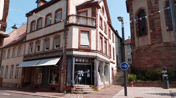 Maisons à vendre et appartements à louer - 2