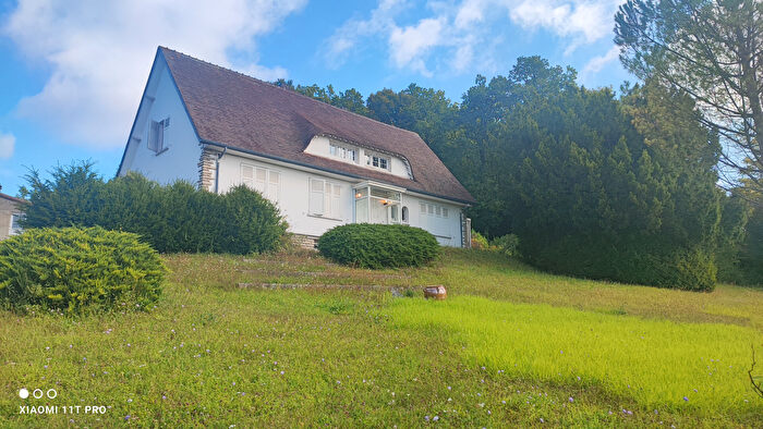 Maison à vendre - Saint-Vaast-lès-Mello - 6 pièces - 3 chambres