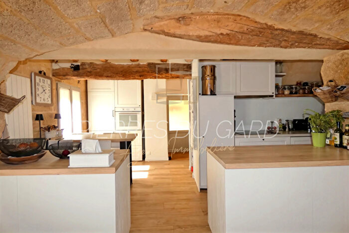 Vers-Pont-du-Gard - Maison 4 pièces à vendre
