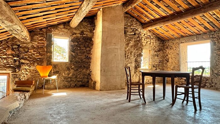 Maison à vendre - Ceyras - 5 pièces - 2 chambres