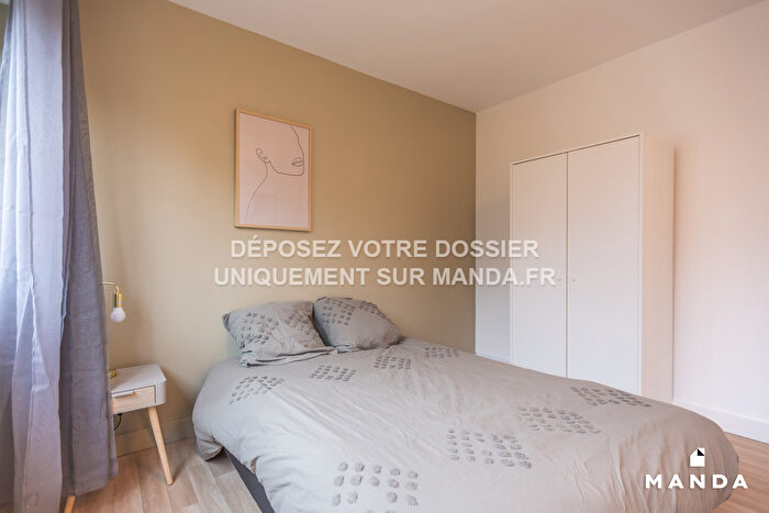 Appartement 5 pièces à Chilly-Mazarin, Nord, à louer