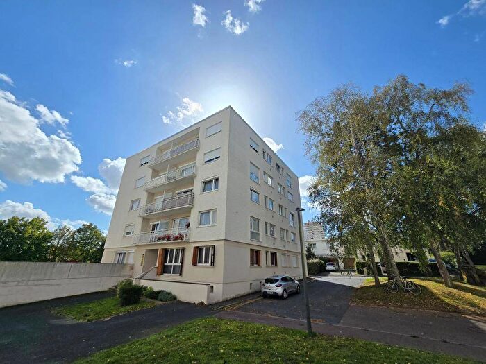 Belles Portes-Savary, Hérouville-Saint-Clair - Appartement 4 pièces à louer