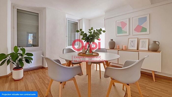 Ouest, Prades : Appartement 3 pièces à louer