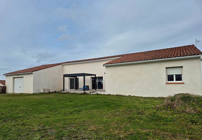 Maison à vendre - Monestiés - 7 pièces - 5 chambres