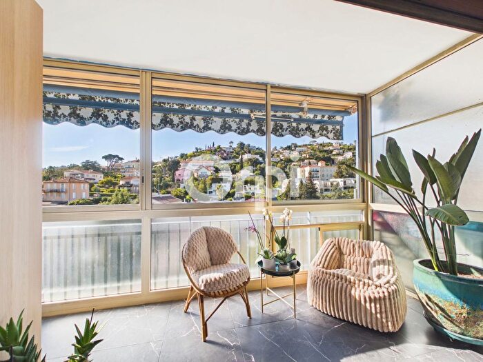 Appartement 4 pièces à vendre - Mandelieu-la-Napoule, Les Termes