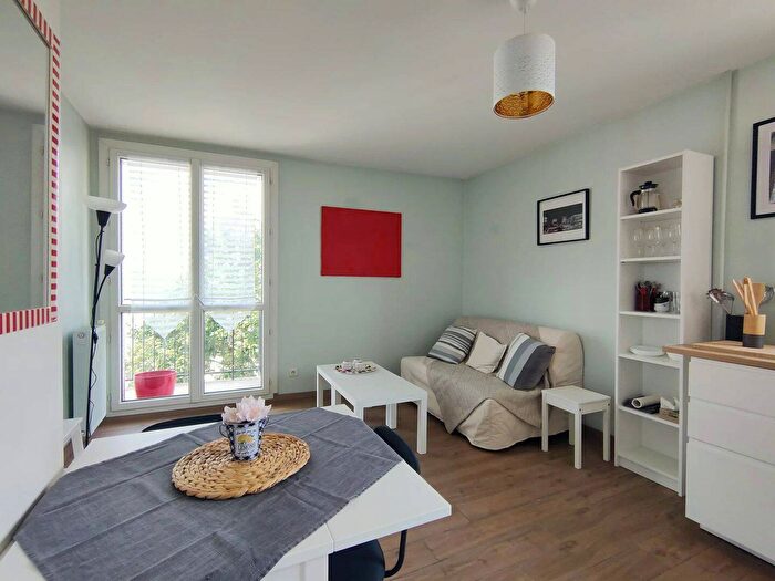 Saint Louis, Saint-Germain-en-Laye - Appartement 2 pièces à louer