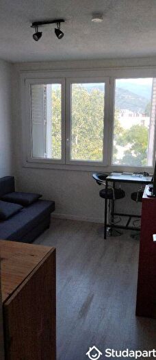Appartement à louer - Allies-Clos dOr, Grenoble - 1 pièce