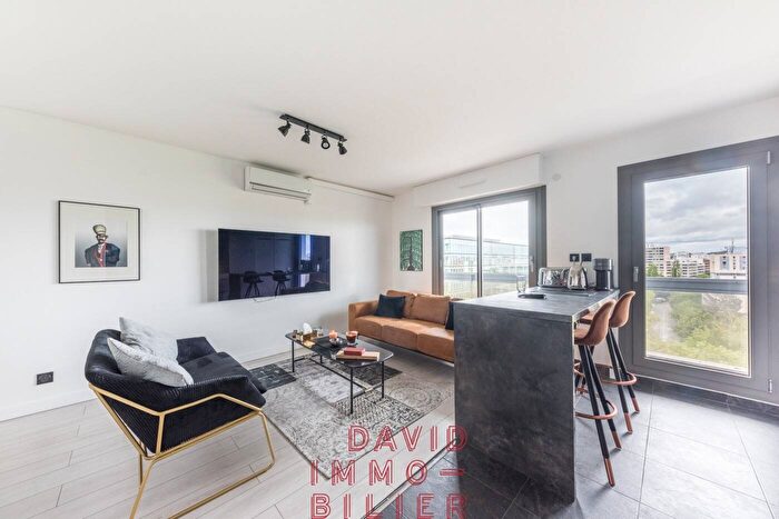 Appartement à louer - Vaillant-Sembat, Boulogne-Billancourt - 3 pièces - 2 chambres