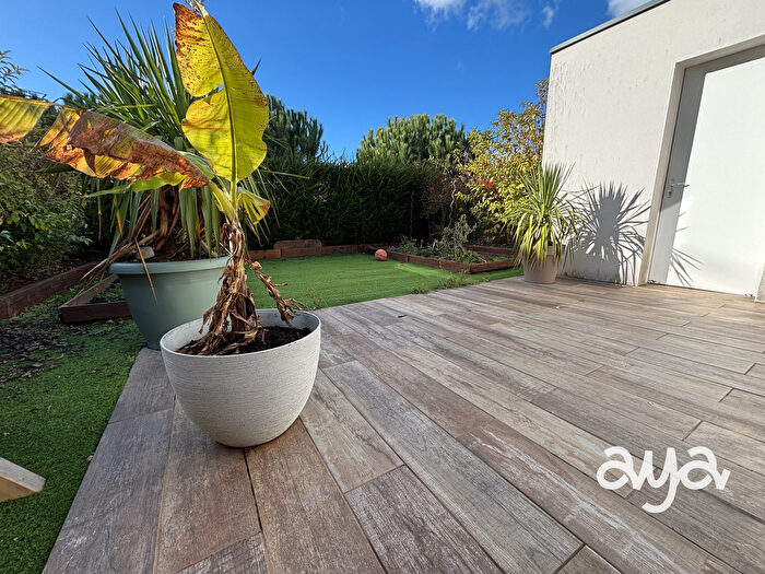 Maison à vendre - Saint-Étienne-de-Montluc - 3 pièces - 2 chambres