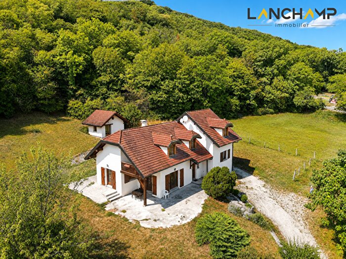 Maison 8 pièces à vendre - Corbonod