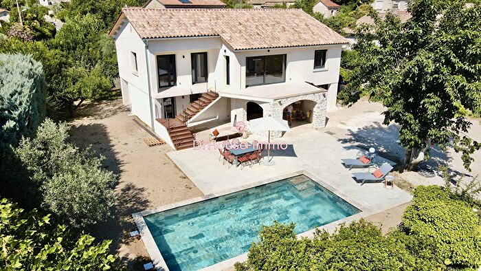 Maison à vendre - Buis-les-Baronnies - 6 pièces - 4 chambres