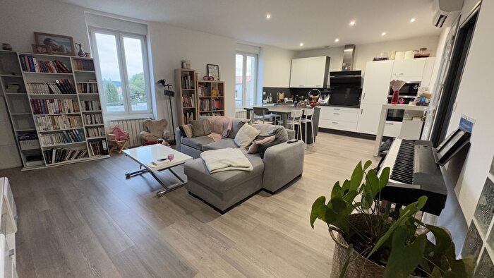 Appartement à vendre - Narbonne, Bourg - 3 pièces - 2 chambres