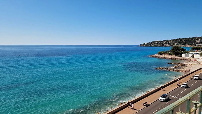 Appartement à vendre - Menton, Hôtel de Ville, Vieille Ville, Musée, Madone, Carnolès - 3 pièces - 2 chambres