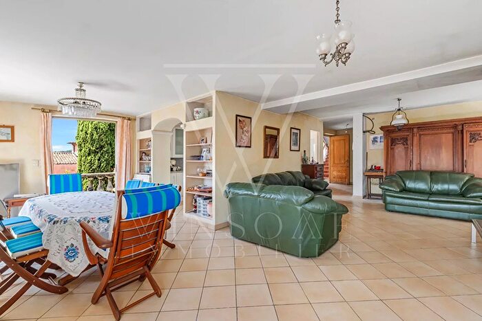 Maison 9 pièces à vendre - Mougins, Le Colombier, Colombe, Cabrières, Le Bordé