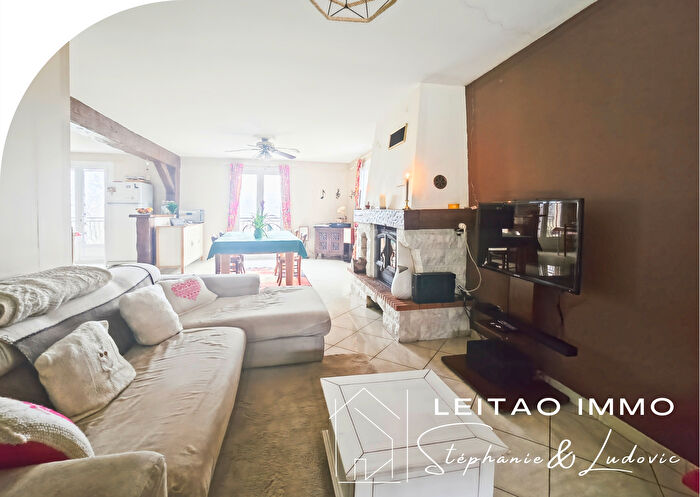 Maisons à vendre et appartements à louer - 3