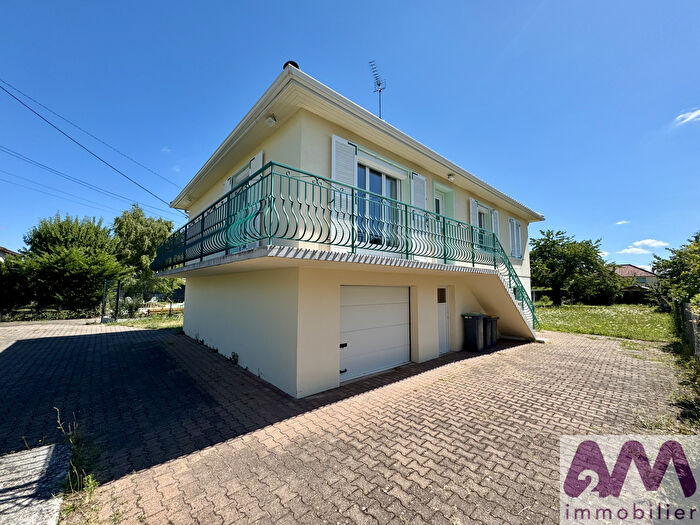 Maison à vendre - Cébazat - 6 pièces - 3 chambres