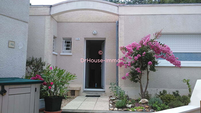 Maison à vendre - Saint-Augustin - 2 pièces - 1 chambre