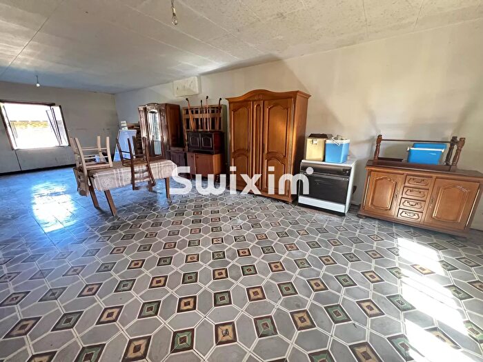 Maison à vendre - Lons-le-Saunier - 11 pièces - 6 chambres