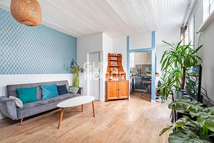 Maison à vendre - Asnières-sur-Seine, Centre-ville - 3 pièces - 2 chambres