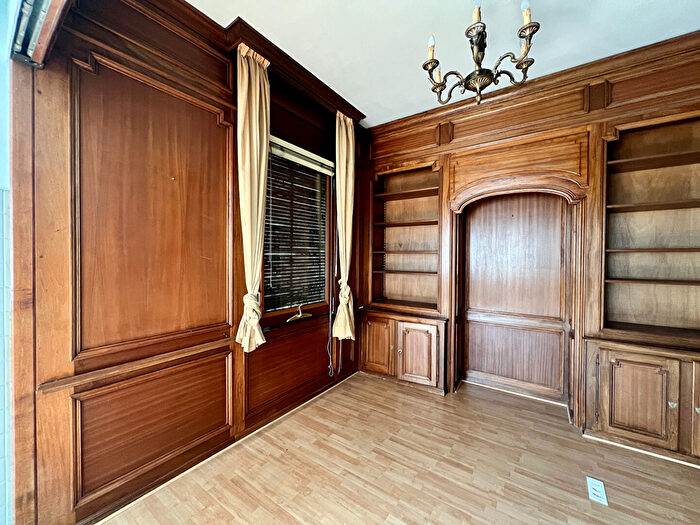 Appartement à vendre - Béziers, Champ de Mars - 5 pièces - 4 chambres