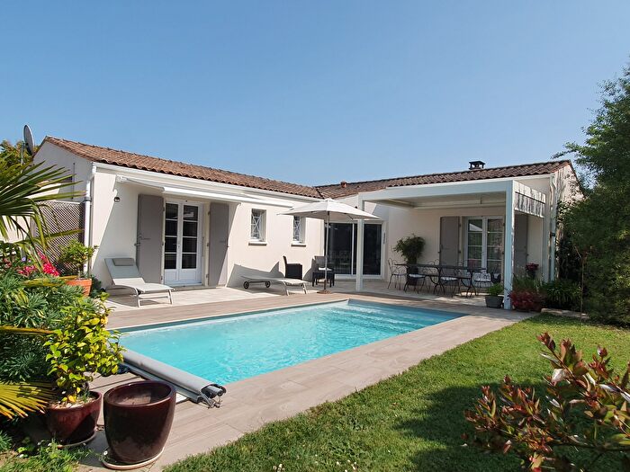 Maison à vendre - Cozes - 5 pièces - 4 chambres