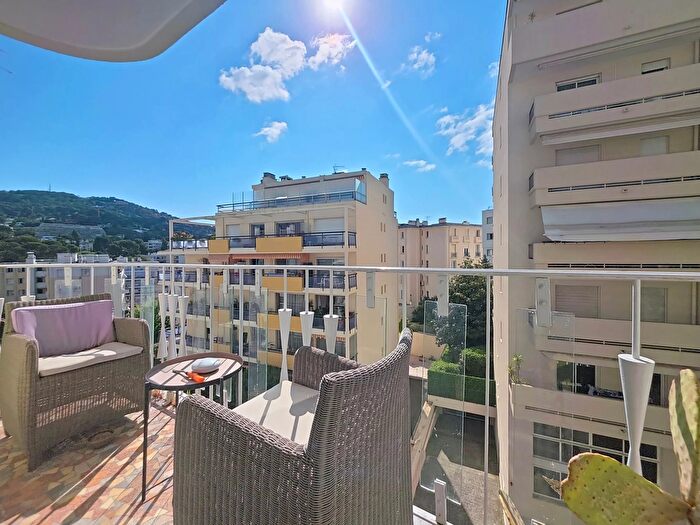 Appartement 4 pièces à vendre - Le Cannet, Bas Cannet