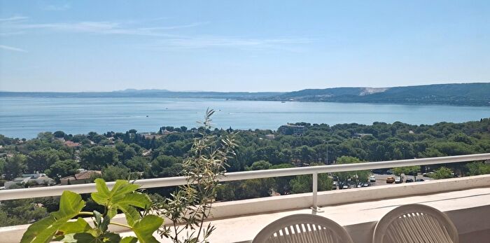 Appartement à vendre - Martigues, Saint-Julien - 5 pièces - 4 chambres