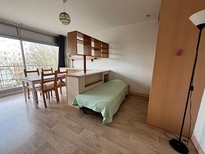 Appartement 1 pièce à Bellevue, Brest, à louer