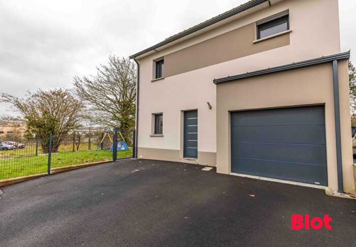 Maison à vendre - Ercé-près-Liffré - 5 pièces - 3 chambres