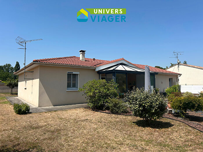 Maison à vendre - Gond-Pontouvre - 5 pièces - 3 chambres