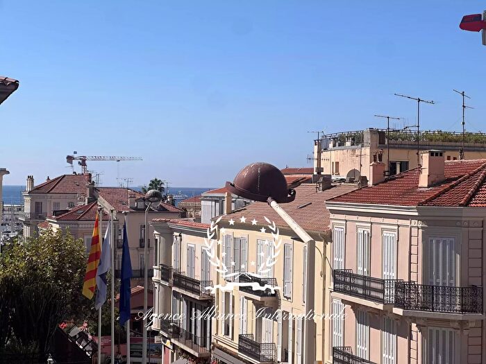 Appartement à vendre - Cannes, Petit Juas - 5 pièces - 3 chambres