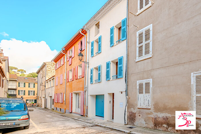 Collobrières : Maison 4 pièces à vendre