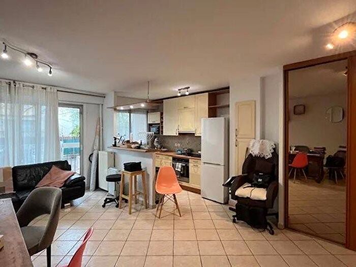 Appartement à louer - Le Perreux-sur-Marne - 3 pièces - 2 chambres