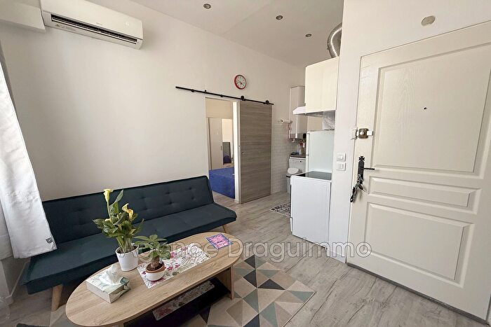 Appartement 2 pièces à vendre à Draguignan, Centre-ville historique