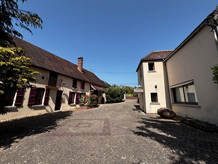 Senan - Maison 15 pièces à vendre