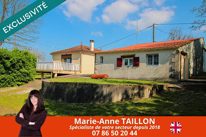 Maison à vendre - Saint-Sorlin-de-Conac - 5 pièces - 3 chambres