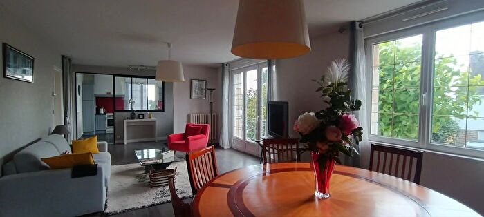 Guémené-sur-Scorff : Maison 6 pièces à vendre
