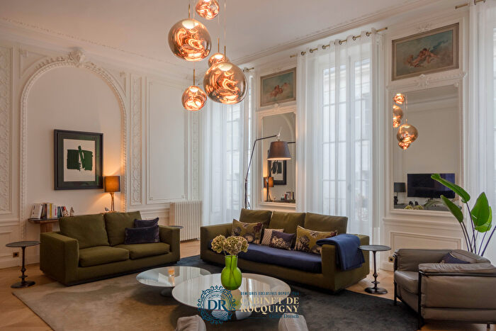Orléans, Carmes : Appartement 5 pièces à vendre