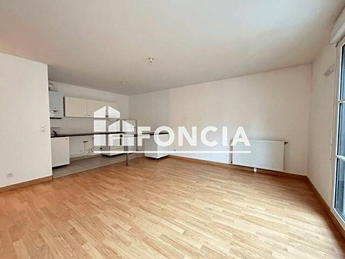 Appartement à louer - Centre Ville, Dreux - 2 pièces - 1 chambre