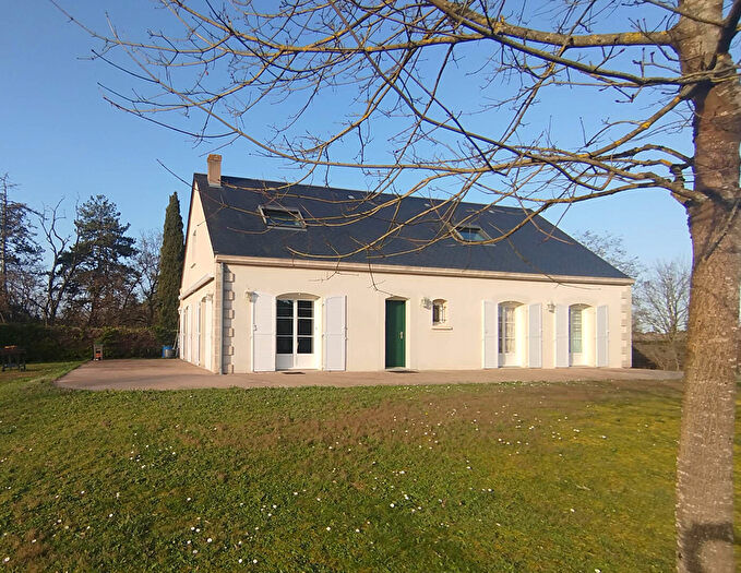 Maison à vendre - Montlouis-sur-Loire - 6 pièces - 5 chambres