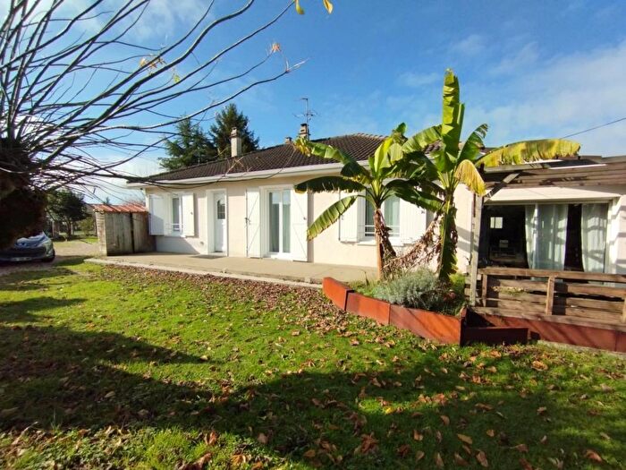 Maison à vendre - Pugnac - 4 pièces - 3 chambres